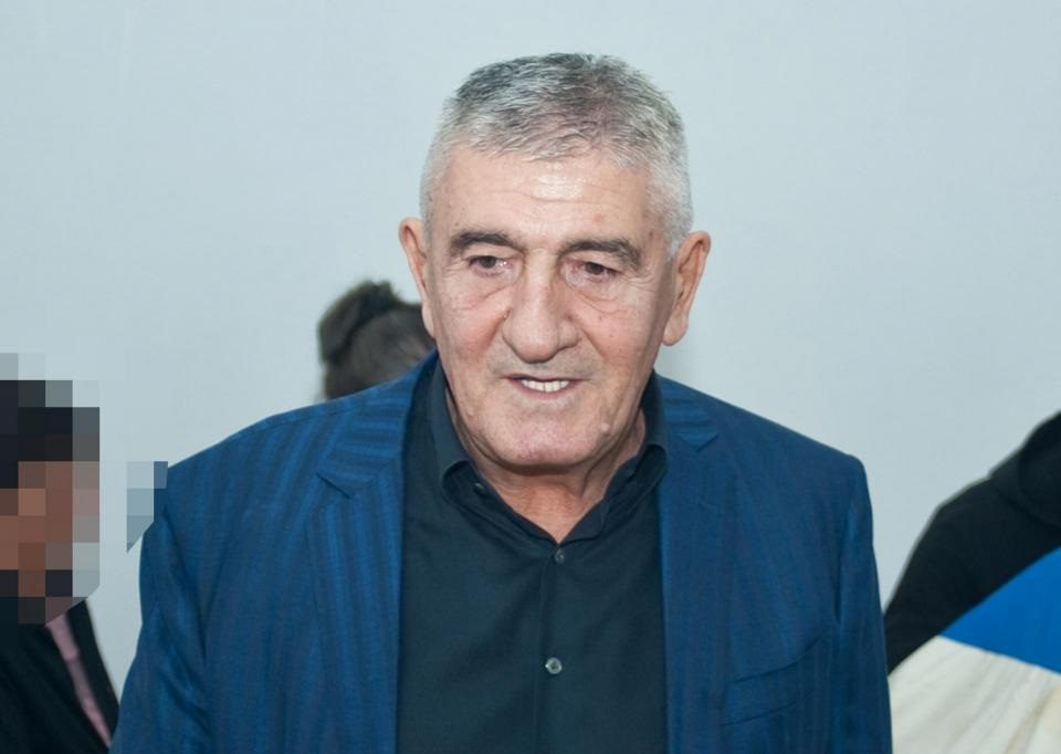 U Budvi uhapšen Brano Mićunović - Argumenti